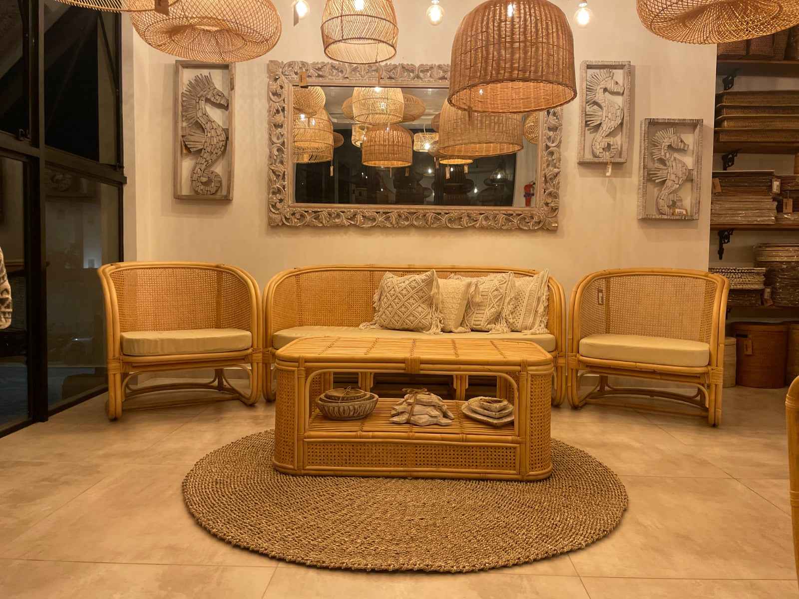 IndoBali loja de móveis e decoração Bali Indonésia